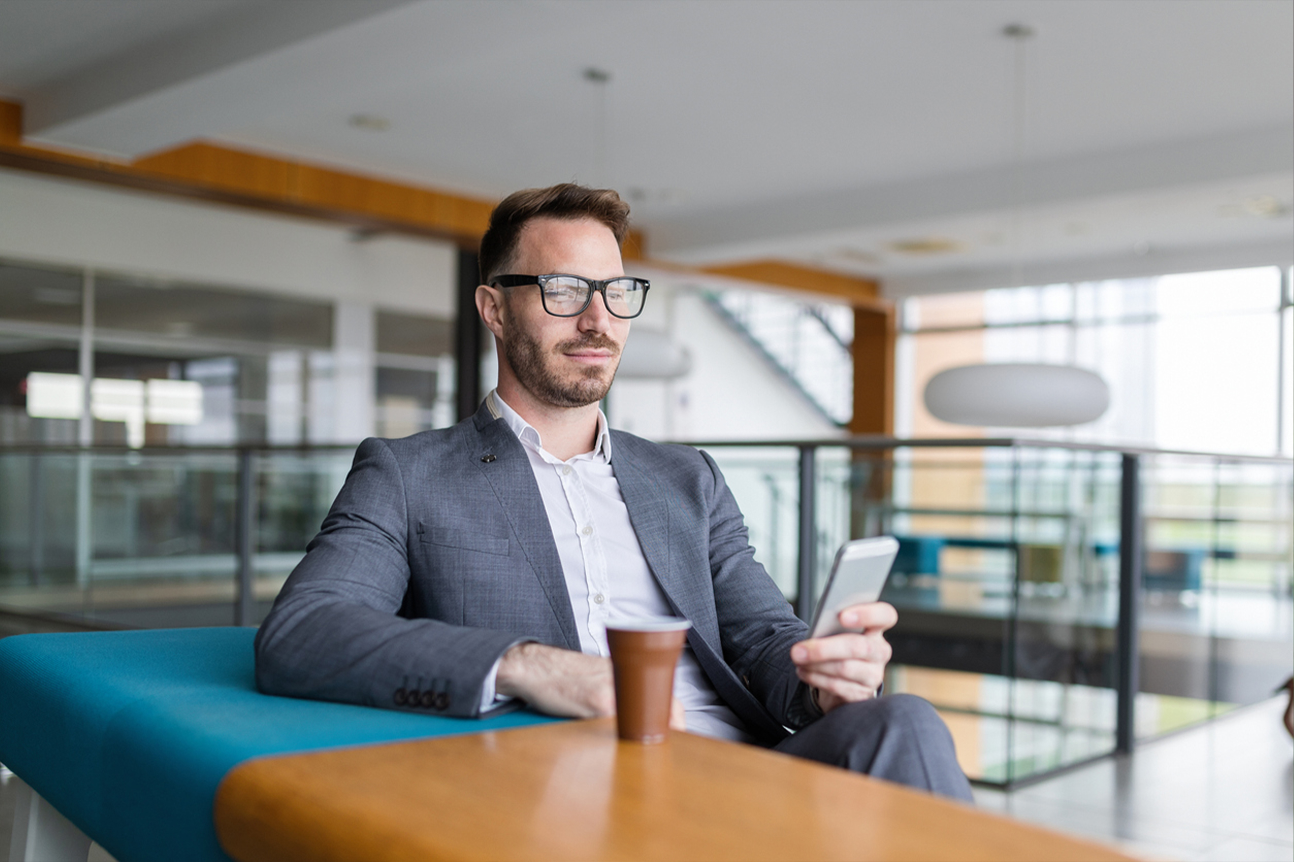 Carduri de debit Visa Platinum