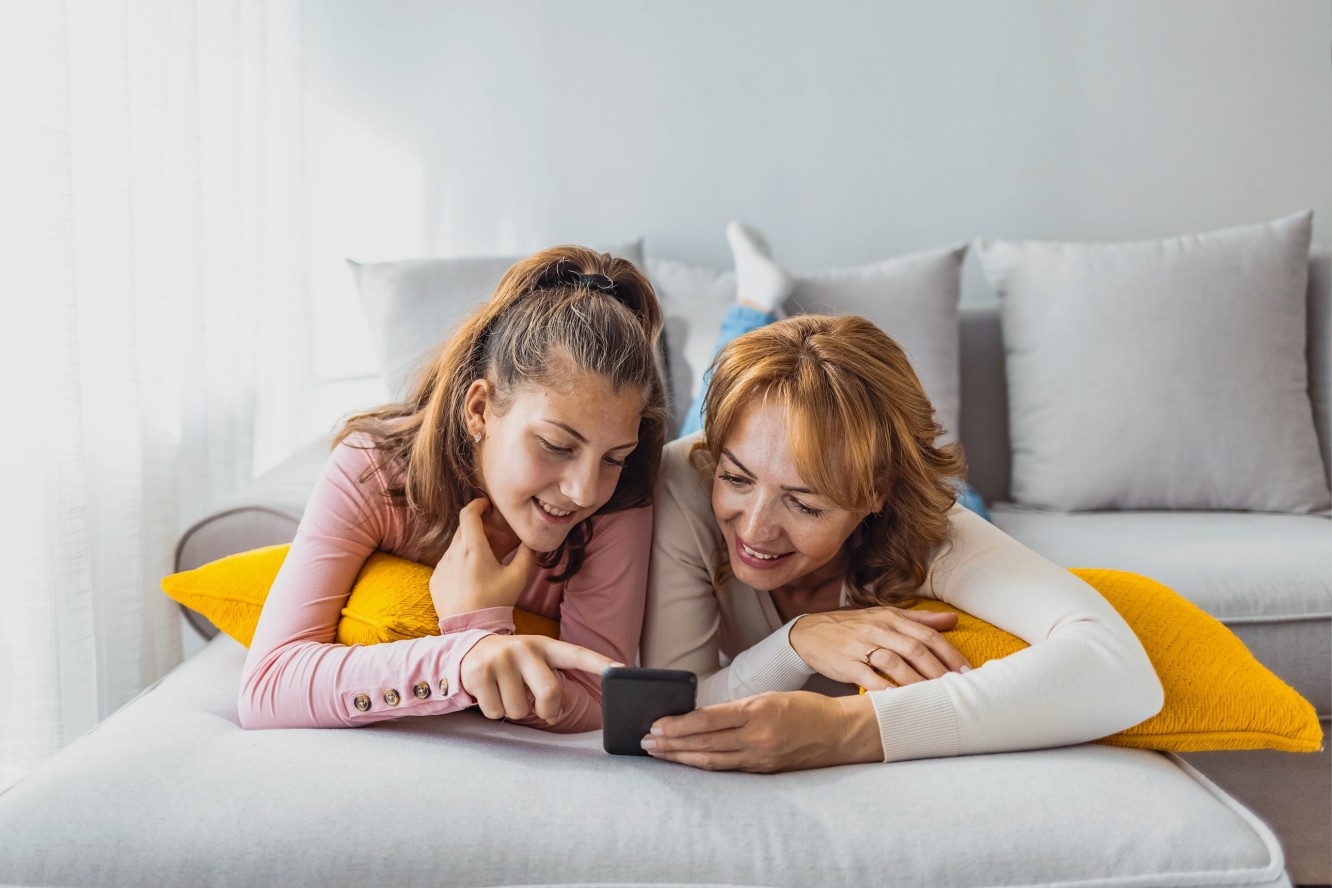 Comisioane cont în euro – tipuri, costuri și când se aplică