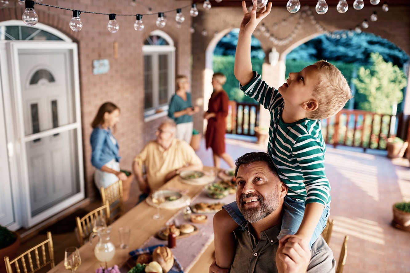 Comisioane cont în euro – tipuri, costuri și când se aplică